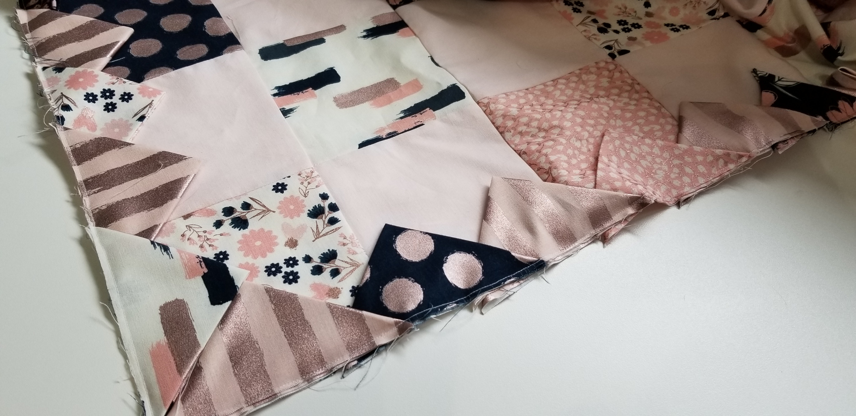 Prairie Point Crib Quilt